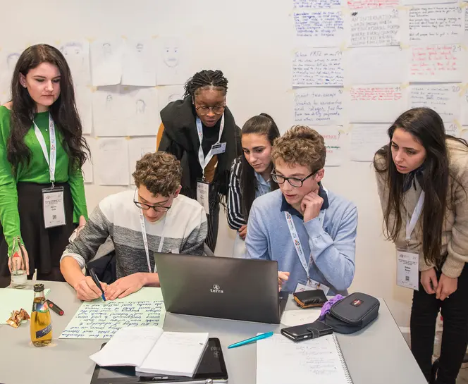 L’OFAJ incite les jeunes à s’engager et à porter des valeurs | OFAJ